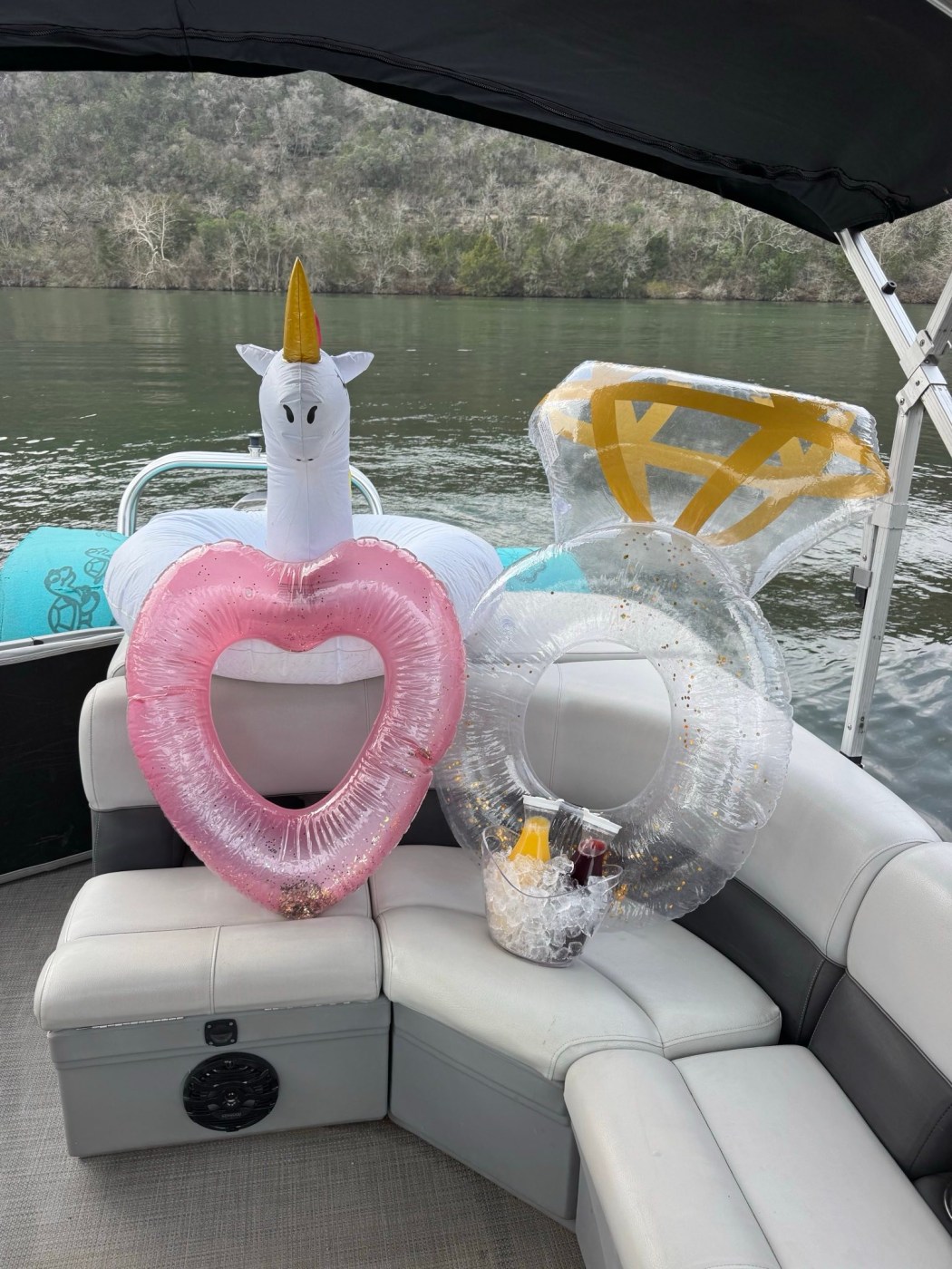 Bachelorette Party Boat Rentals Austin | Tide Up Boat Rentals